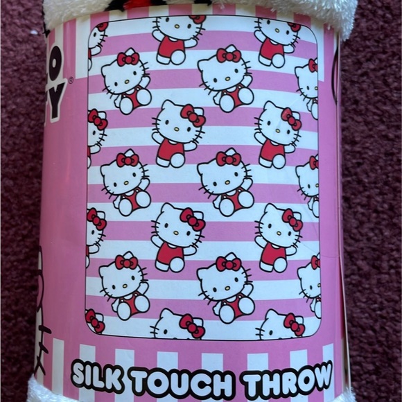 Sanrio | Bedding | Hello Kitty Signature Bows And Stripes Print Plush ...